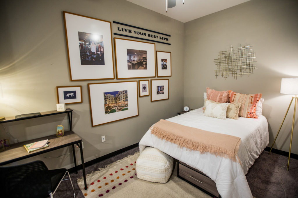 Landmark Leasing Centers | Resource Branding